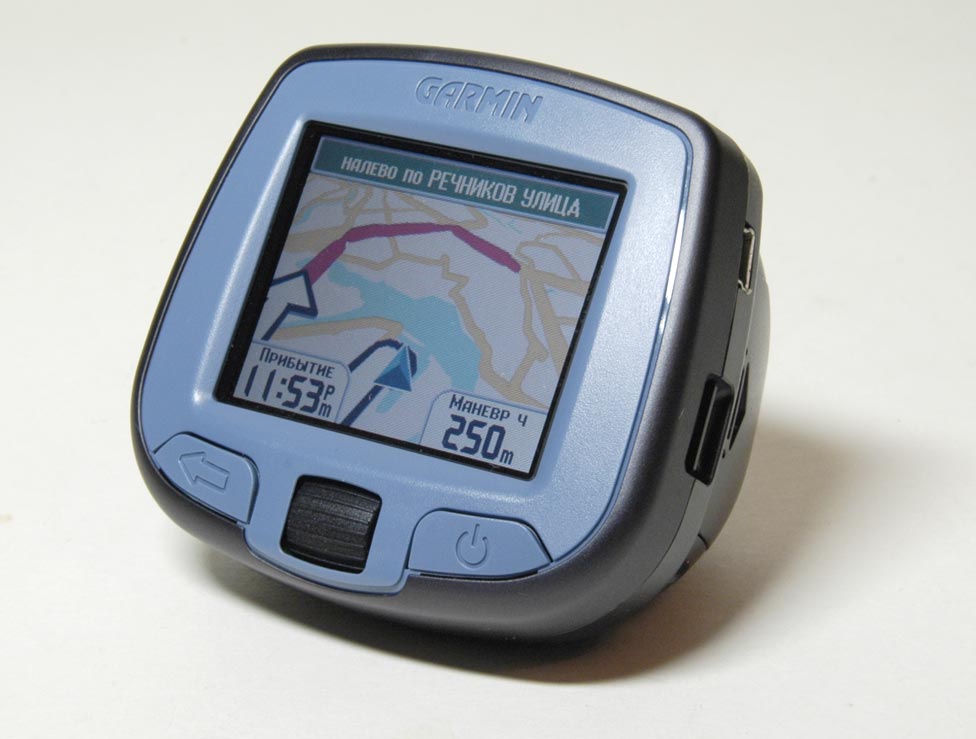 Garmin StreetPilot i3 - компактный GPS навигатор | hwp.ru