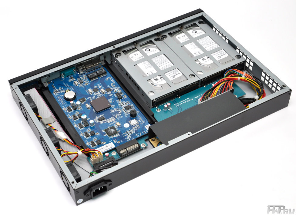 Synology RackStation RS212 - новый класс бюджетных сетевых хранилищ для ...